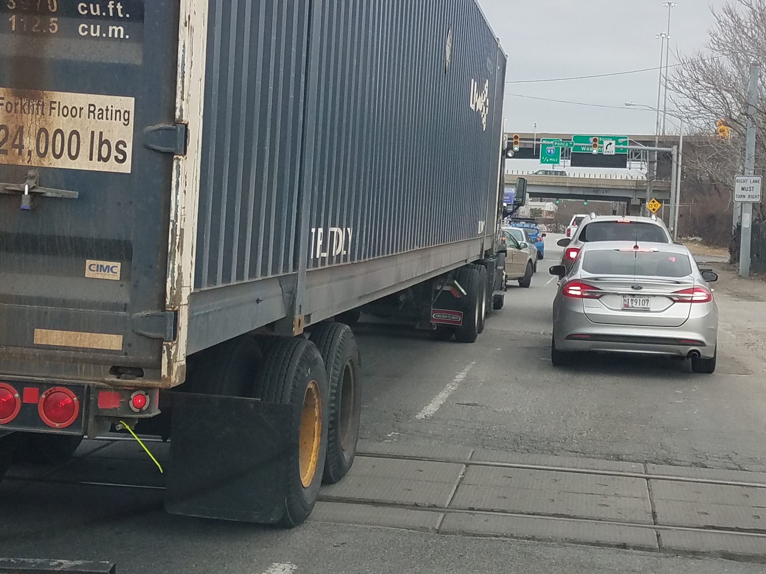 Who Is At Fault In a Vehicle Merge Accident in Maryland?