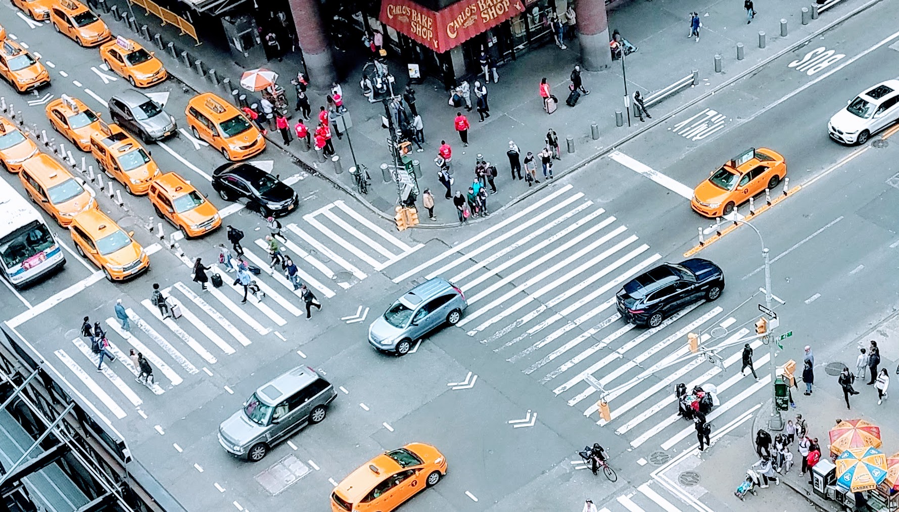 Who Has The Right of Way At a Four-Way Stop?